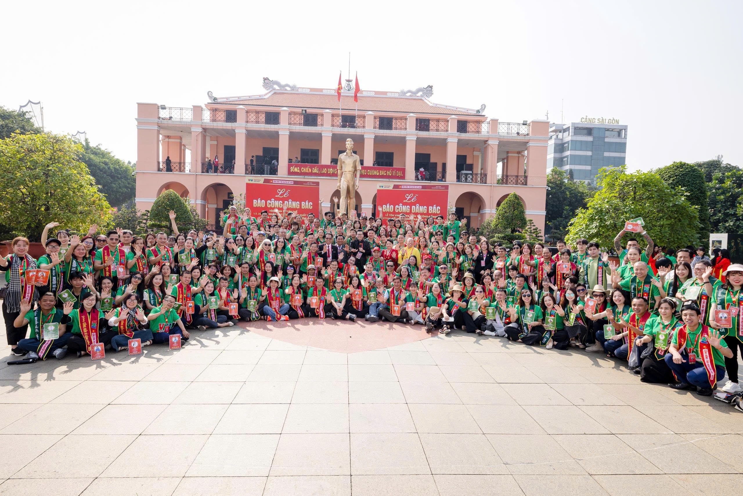 Festival "Kết nối những trái tim thiện nguyện toàn quốc" lần thứ VIII ...